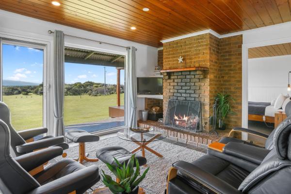 Apollo Bay Cottages- Sugarloaf - Apollo Bay