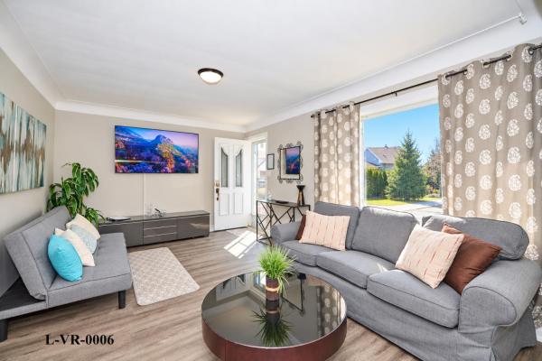 The Addisen - Clifton Hill 2 Min - 350mbps - Games - Niagara Falls