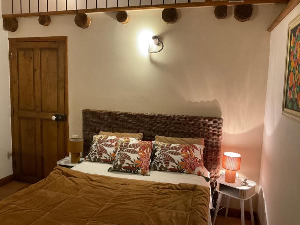 L'annexe De L' Bergerie - L’ Ardèche - Via Rhona - Gard
