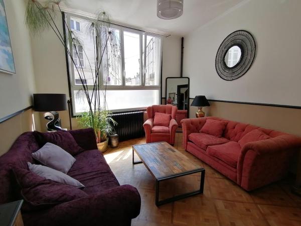 Les 3 Princes, Hypercentre De Saintes - Saintes