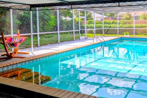 Legoland Pool Home With Private Suite - Lake Florence, FL