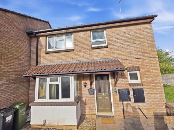 Spacious 3-bedroom House With Free Parking & Wi-fi - Bristol