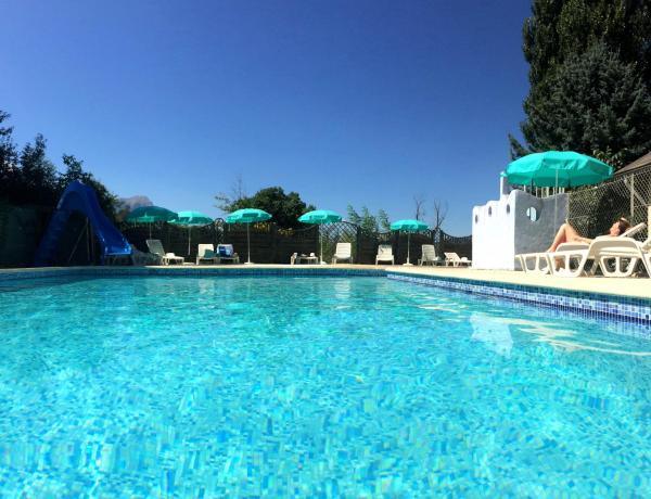 Camping Les Grillons - Baratier