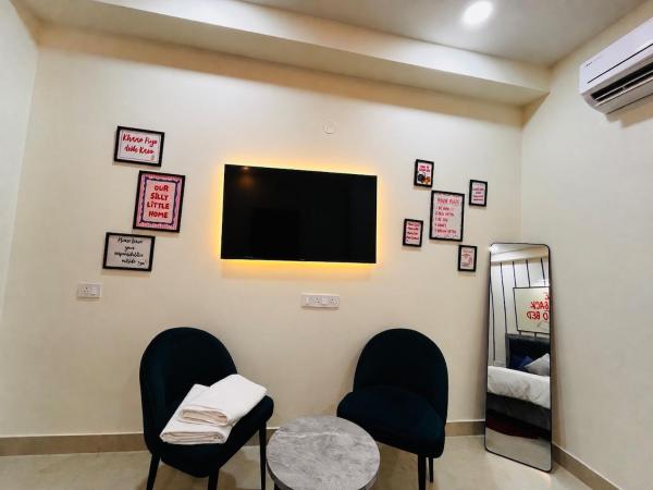 The House Of Frames - Lakhimpur