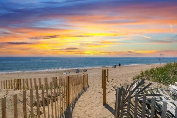 Beachside Bliss Beach Access Parking Ac - Salisbury, MA