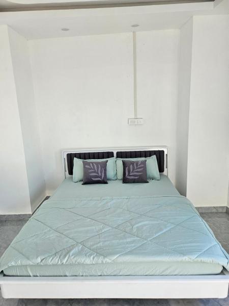 The Glory Apartment 204 - Imphal