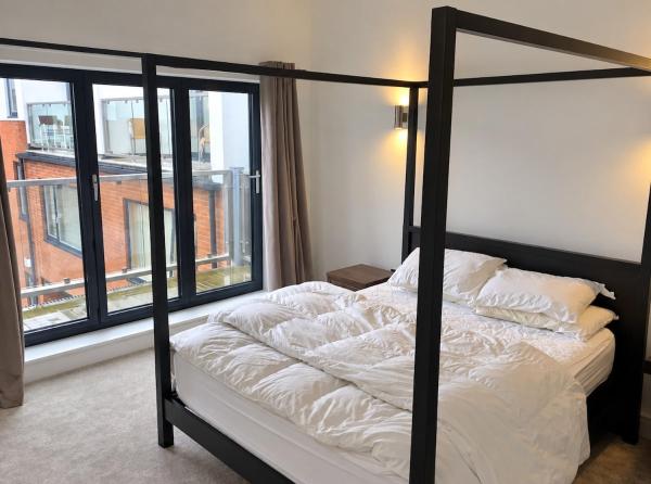 Gated Luxury Townhouse - Staffordshire