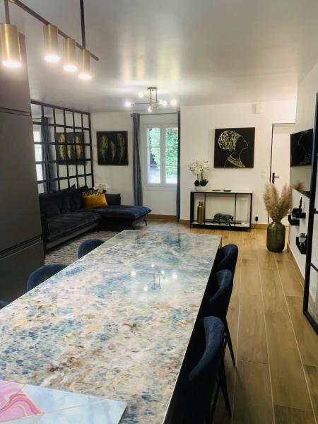 Luxury 3 Bedrooms Appart Disneyland - Meaux