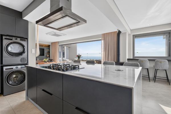 Cliff Lux - Camps Bay