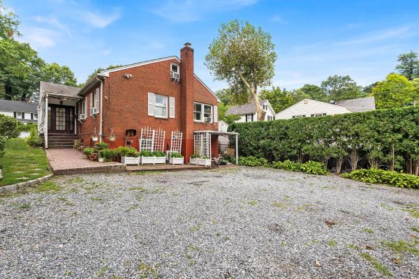 Historic Roslyn Suite And Stay - Oyster Bay, NY