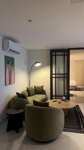 Muse Room 1-bhk Mm Alam Gulberg Pool Gym - 라호르