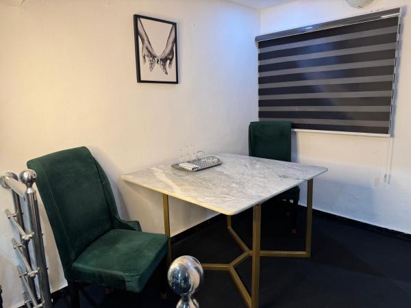 Cozy 1 Bedroom Short Let, Gra - Benin City