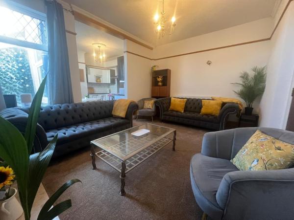 Lovely Spacious House In Fishponds Bristol - 브리스톨
