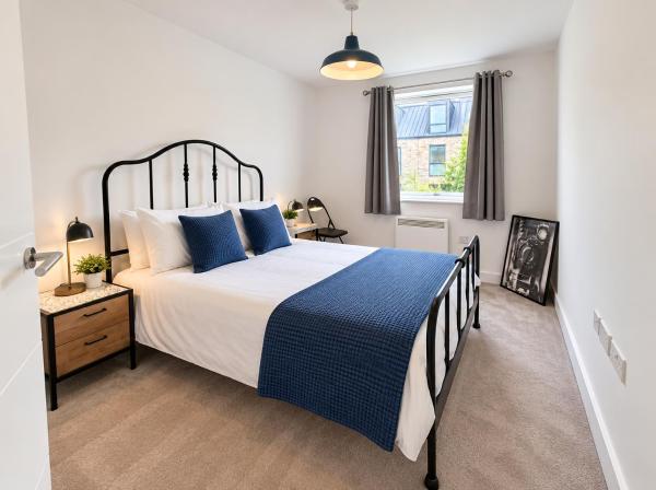 Cambridge City Apartments - Parking Available - Kettle's Yard