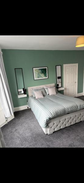 Spacious And Stylish Apartment In South Shields, Near The Beach, Funfair, South Tyneside Hospital, And Tyne Tunnel, Workers Welcome - South Shields