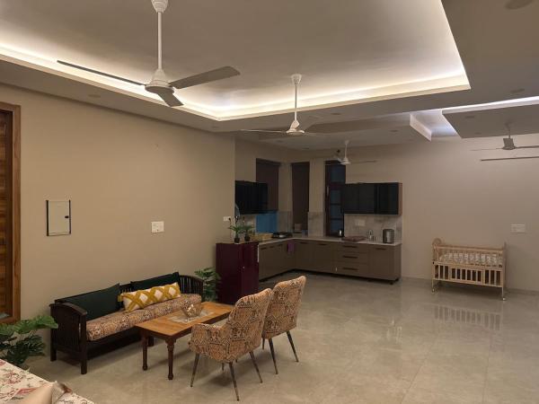 One Bhk In The Heart Of Ludhiana - Ludhiana