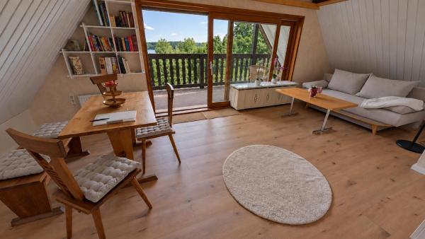 Wohnung Am Wald In Ruhiger Siedlung Panoramablick Zum Höchsten Kunstwerk Der Welt 5 Min Zur Autobahn Oder Zentrum - Chemnitz