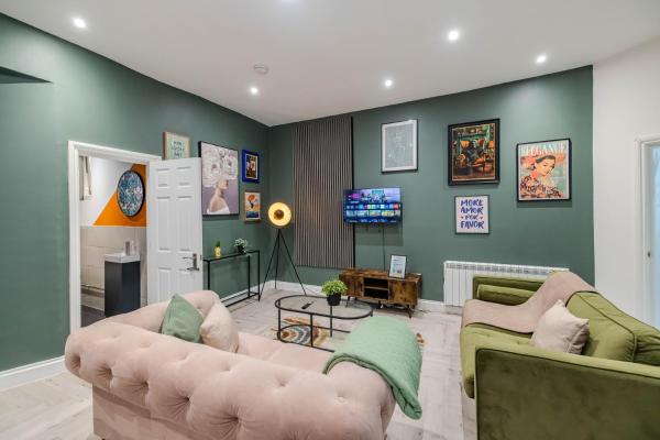 3 Bedroom Holiday Homes Next To Brighton Beach And Shopping Center Perfect Choice For Business Stay & Group Stay - Hove