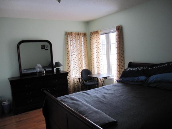 Cosy Room In A Vegetarian Home With Own Bathroom - Mississauga