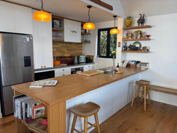 The Lighthouse - Boathouse Bay - Warkworth