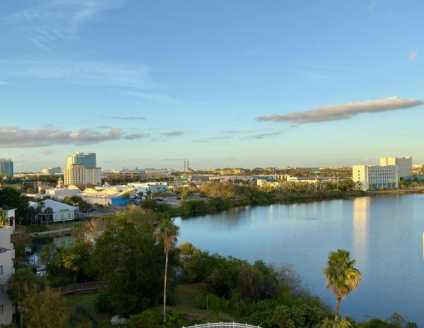 14-near Universal Studios Amazing View - United States