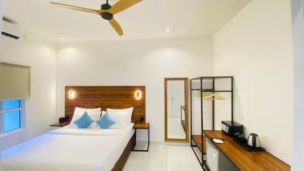 Muli Wave Maldives - 몰디브