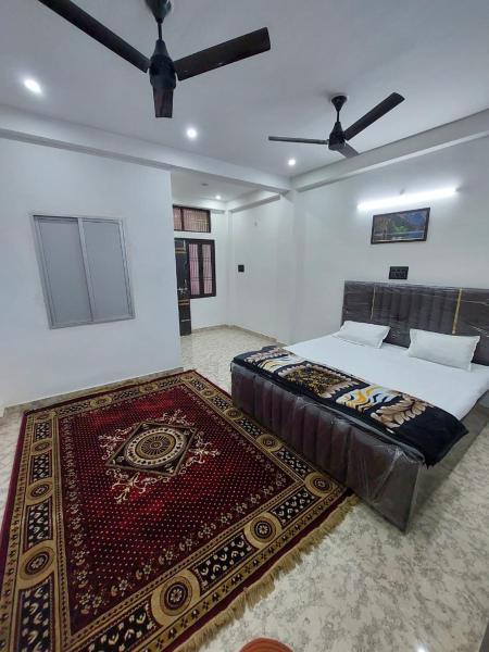 Z Star Home Stay - Mughalsarai