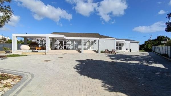 Ivy's Cove - Kleinmond