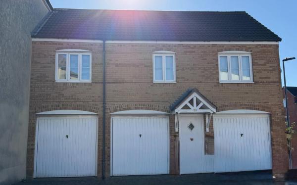 Ar Guest House - 2-bed Coach House, Bristol - Filton