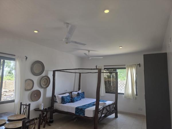 Baobab Studios - Diani Beach
