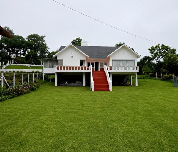 Mighas Villa Full Bungalow With 3 Bedrooms - Coonoor