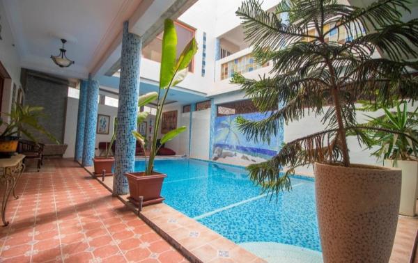 Luxueux Appartement Avec Piscine - Dakar