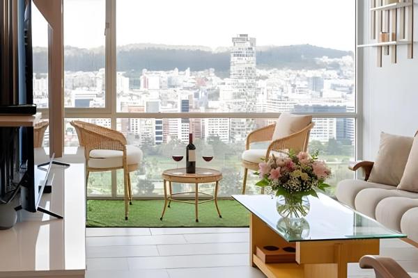 Departamento Familiar Piso 23 ¡Vista Increíble! - Quito