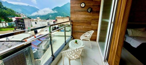 Yogvan Luxury 1bhk Apartments Tapovan Rishikesh - Rishikesh