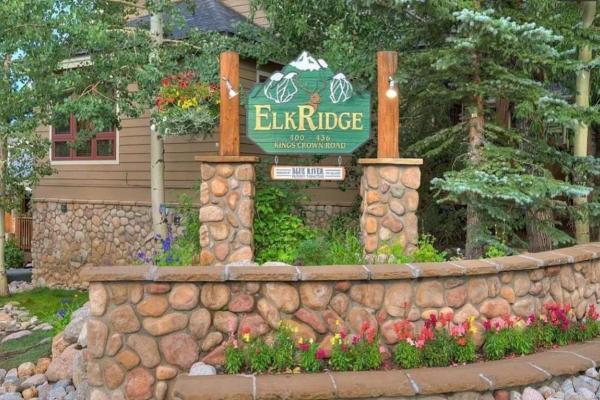 3 Bedroom Plus Loft Condo Near Snowflake Lift At Elk Ridge Townhomes - Breckenridge, CO