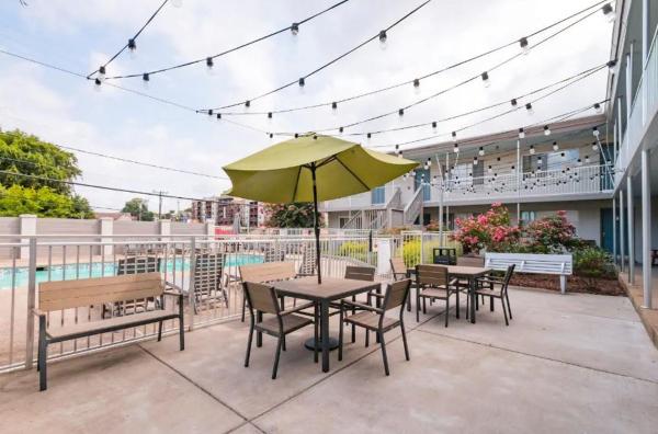 Melrose 1br Getaway With Pool By Barcle - Brentwood, TN