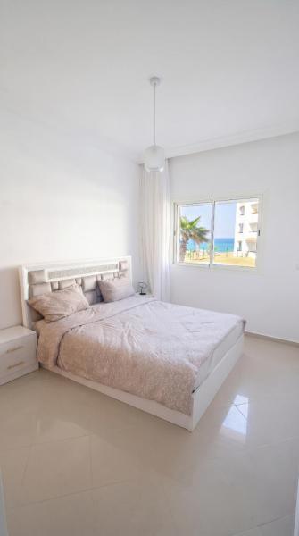 Elegant Family Apartment, Pool View - Asilah