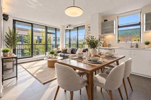 Contemporary 2br Steps From Gastown - North Vancouver