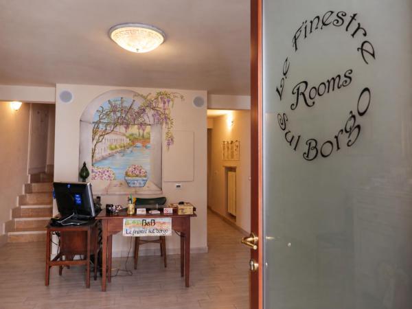 Le Finestre Sul Borgo Rooms - Lazise