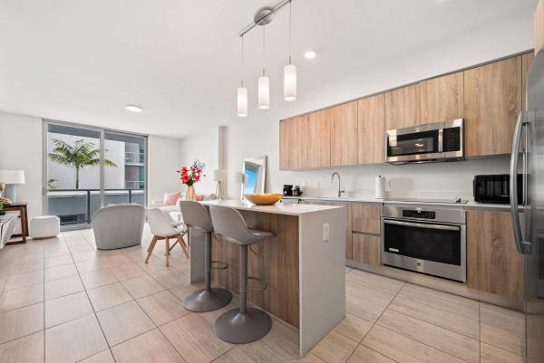 Quadro Design District Free Parking By Palermo Home Miami - Miami, FL