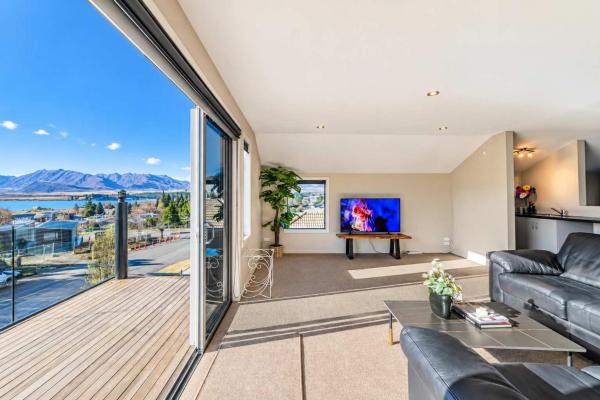 Tranquil Tekapo Stay Near Lake With Mountain Views - テカポ湖