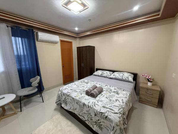 Reddoorz At C&h Transient House San Miguel Iloilo - Oton