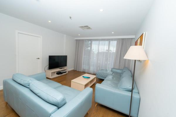 Two Bedroom Sea Facing Apartment At Glenelg - Adelaide