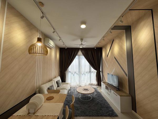 Clio 2 - Warm Muji-style Retreat - Serdang