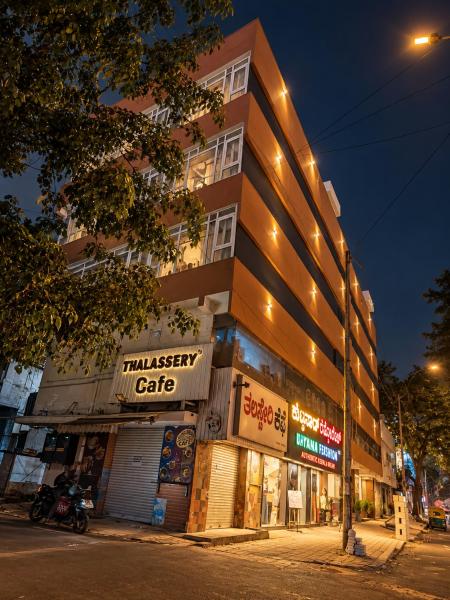 Petals Suites & Hotel - Manyata Tech Park - Karnataka