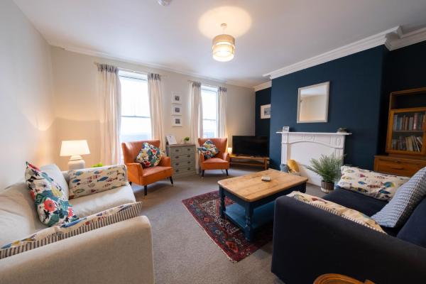 The Alley House - Whitby - Robin Hood's Bay and Beach