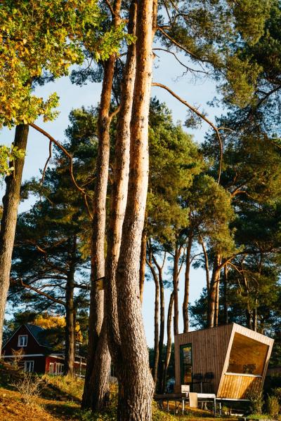 Tiny Houses & Schwedenhäuser Ahoi Camp Canow - Mecklenburgische Seenplatte