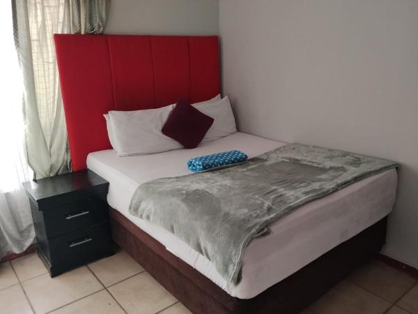 The Vine Guest House - Vanderbijlpark