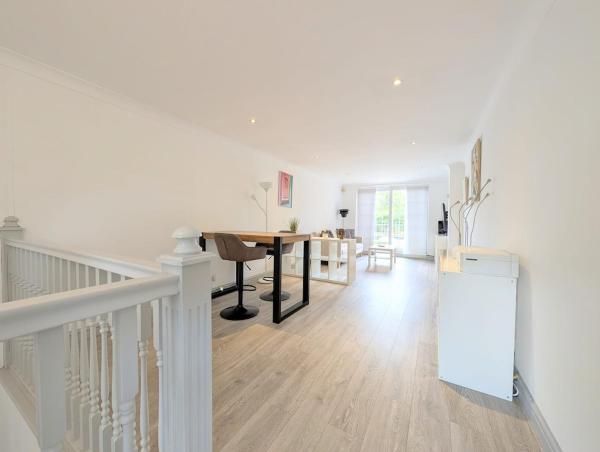 Park Crescent Southport - Sleeps 4 - Southport