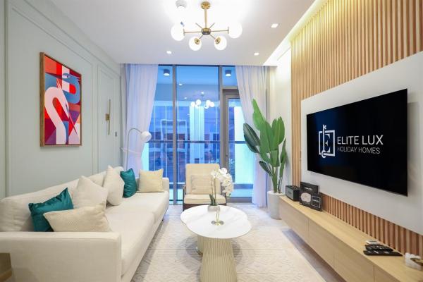 Elegant 2br Suite Near Downtown Dubai - Dubai Airport (DXB)